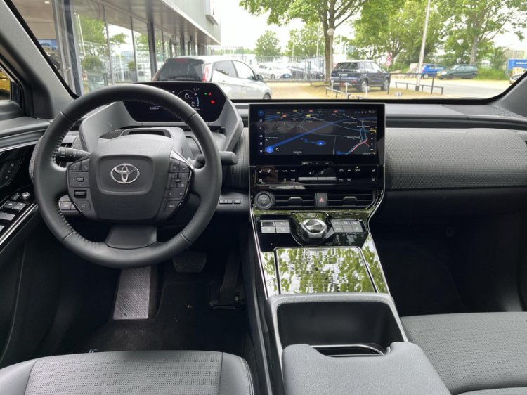 Toyota Bz4x demo uit 2022 voor 50949 Euro bij Oostendorp